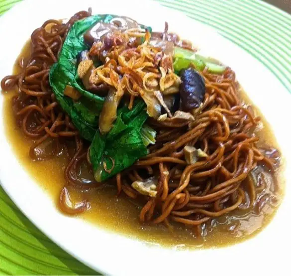 Yee Mee with Campbell Soup - Huang Kitchen