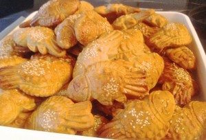 Chicken Floss Fish Doll Mooncakes Recipe 鸡丝鱼儿公仔月饼