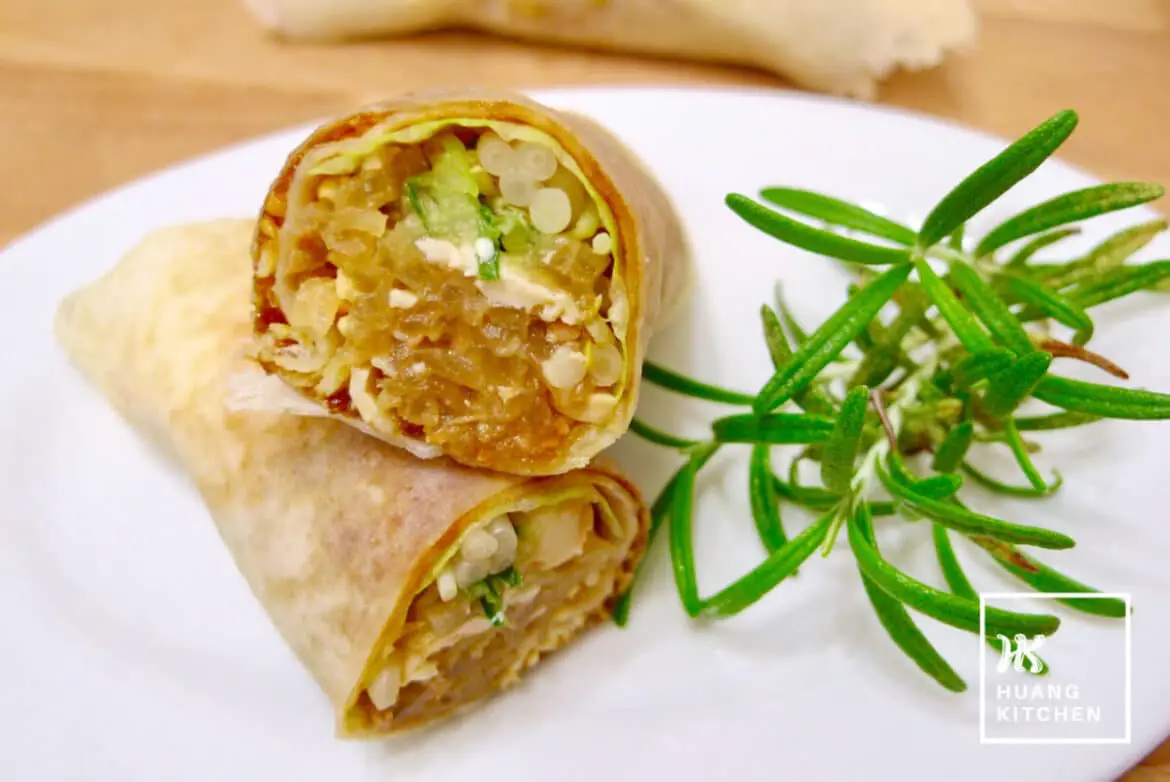 Fresh Spring Rolls (Popiah) Recipe 薄饼 | Huang Kitchen