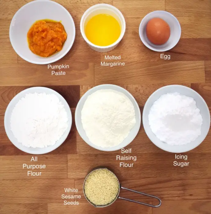 Sesame Cookie Balls Recipe (笑口枣Laughing Sesame Balls)