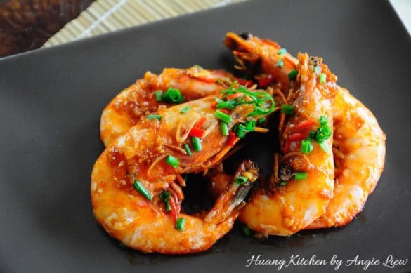 Dry Fried Prawns Recipe (Har Lok) 干煎虾碌 | Huang Kitchen