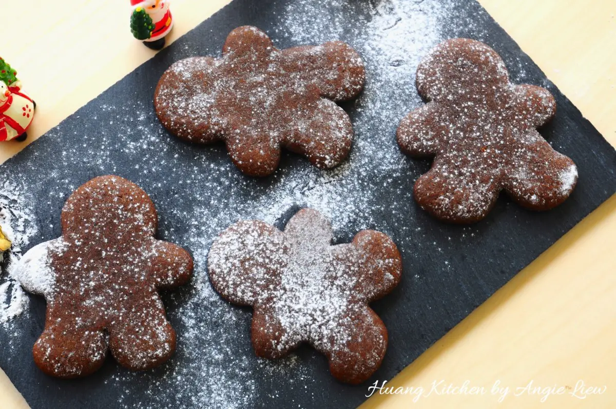 Gingerbread Cookies Recipe 姜饼曲奇 | Huang Kitchen