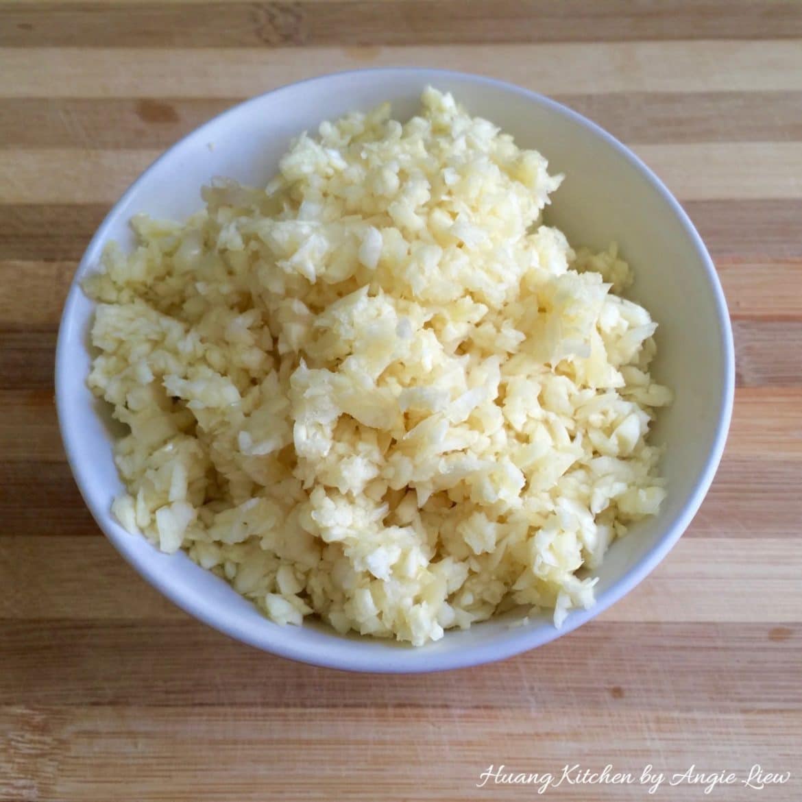 Stir Fry Teochew Noodles Recipe (Teochew Mee Tiao) 炒潮州面条 | Huang Kitchen