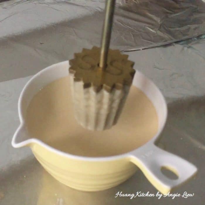 Kuih Pie Tee (Nyonya Top Hats) 娘惹小金杯 | Huang Kitchen