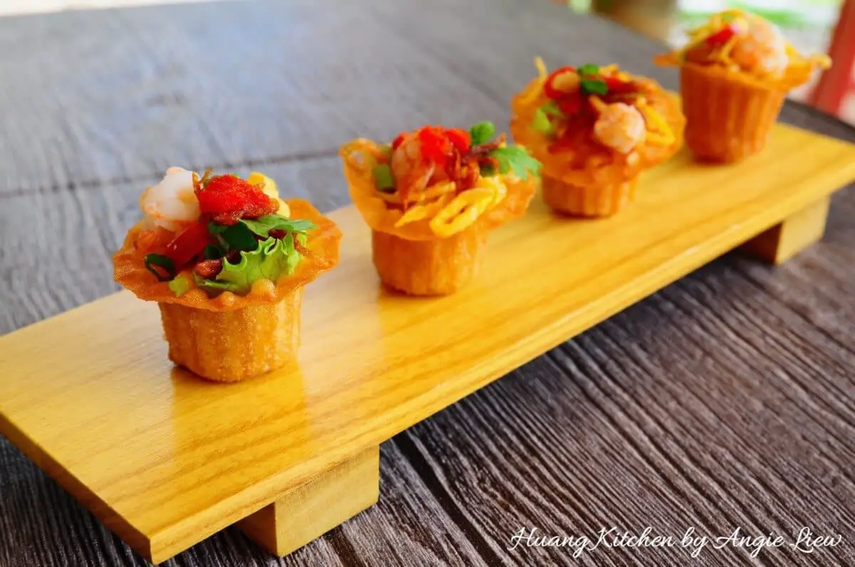 Kuih Pie Tee (Nyonya Top Hats) 娘惹小金杯 - Huang Kitchen