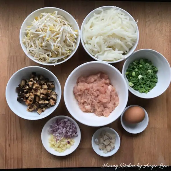 Claypot Loh Shu Fun Recipe (Claypot Silver Needle Noodles) 瓦煲老鼠粉 ...
