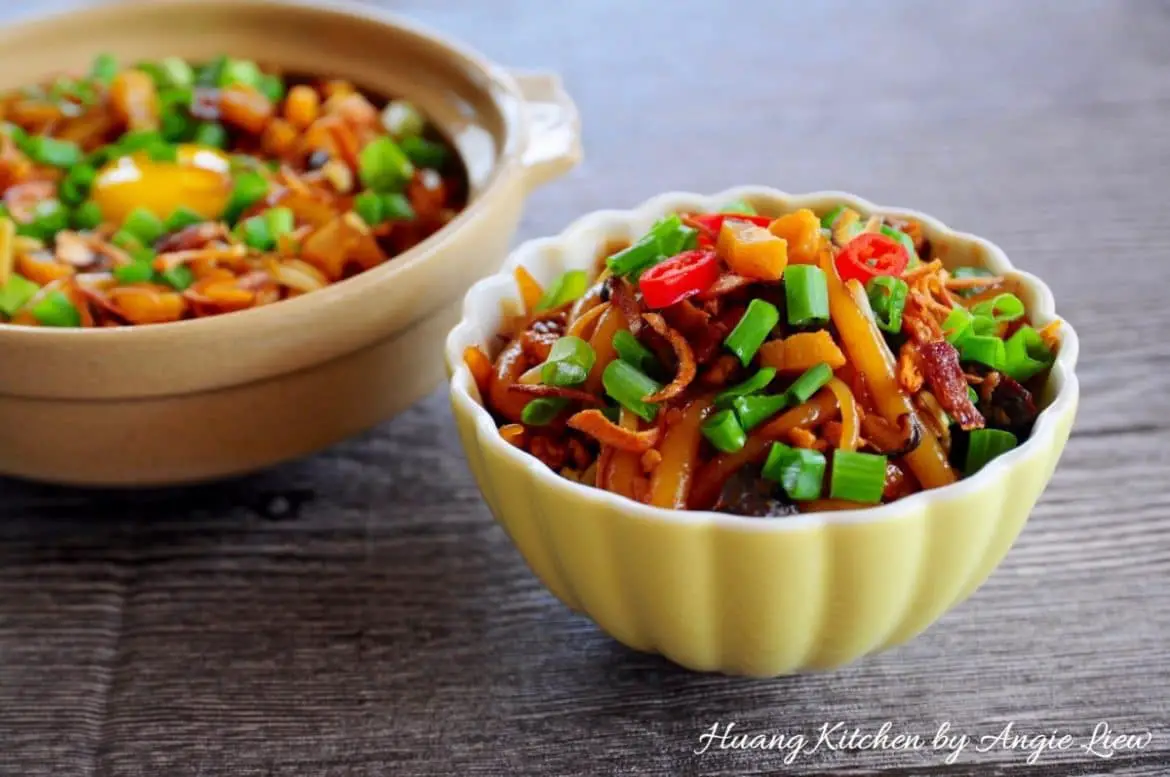 Claypot Loh Shu Fun Recipe (Claypot Silver Needle Noodles) 瓦煲老鼠粉 ...