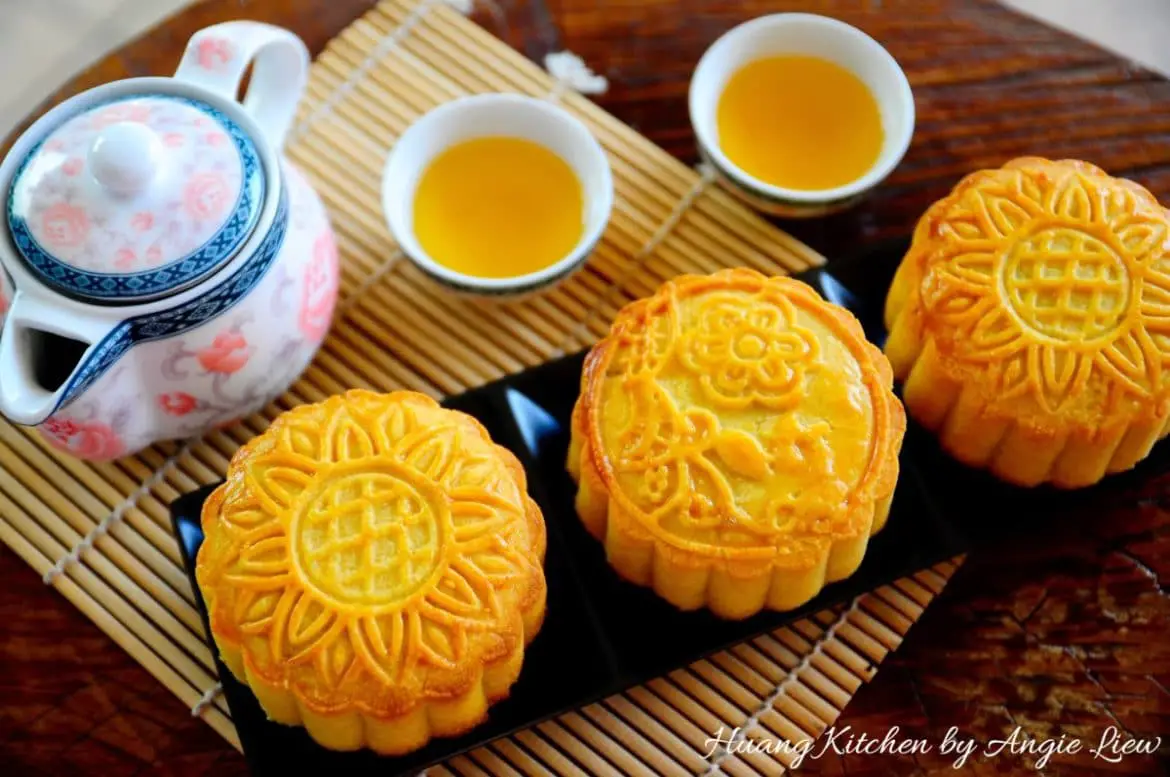 Shanghai Mooncakes Recipe 上海月饼食谱 | Huang Kitchen