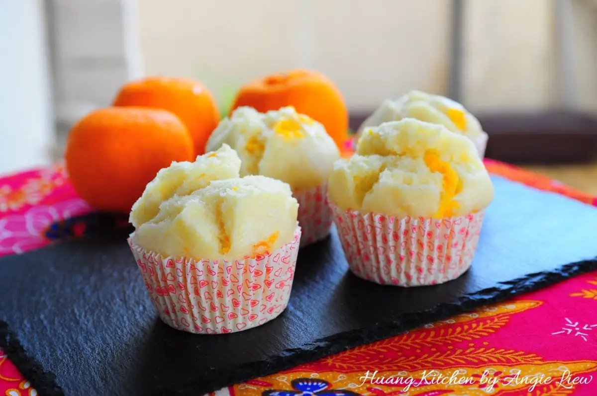 Steamed Mandarin Orange Huat Kueh (Steamed Muffins) 蒸柑橘发糕 Recipe 食谱 ...