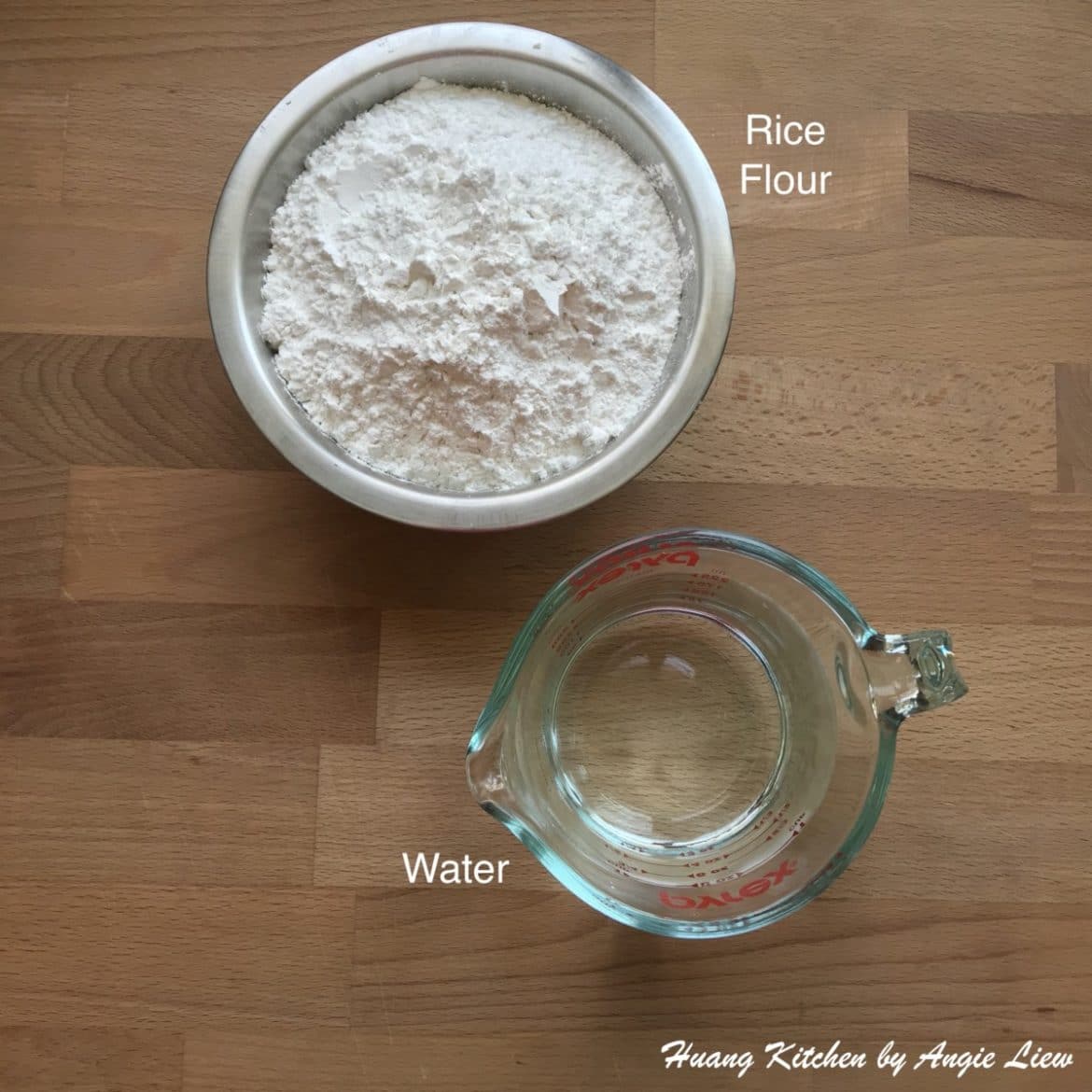 Steamed White Sugar Cake (Bak Tong Gou) 蒸白糖糕 - Huang Kitchen