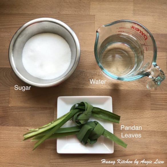 Steamed White Sugar Cake (Bak Tong Gou) 蒸白糖糕 - Huang Kitchen