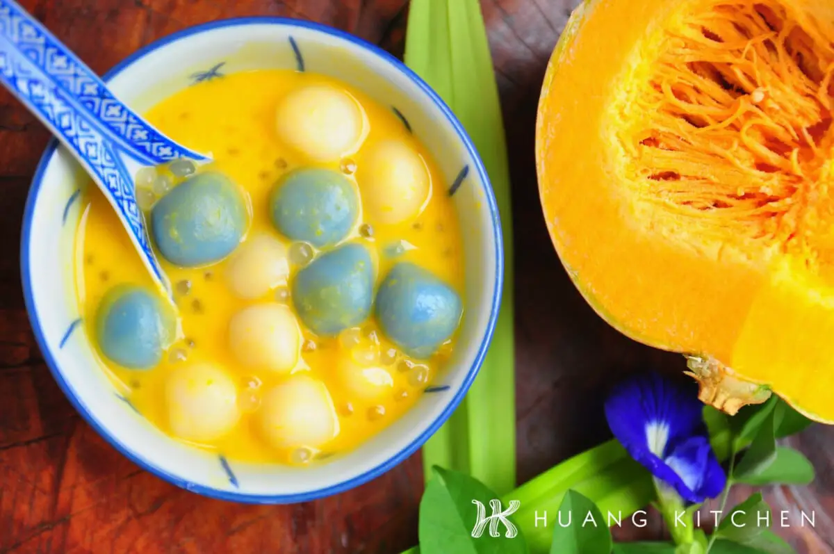 Pumpkin Sago Glutinous Rice Balls 金瓜汤圆西米露 - Huang Kitchen