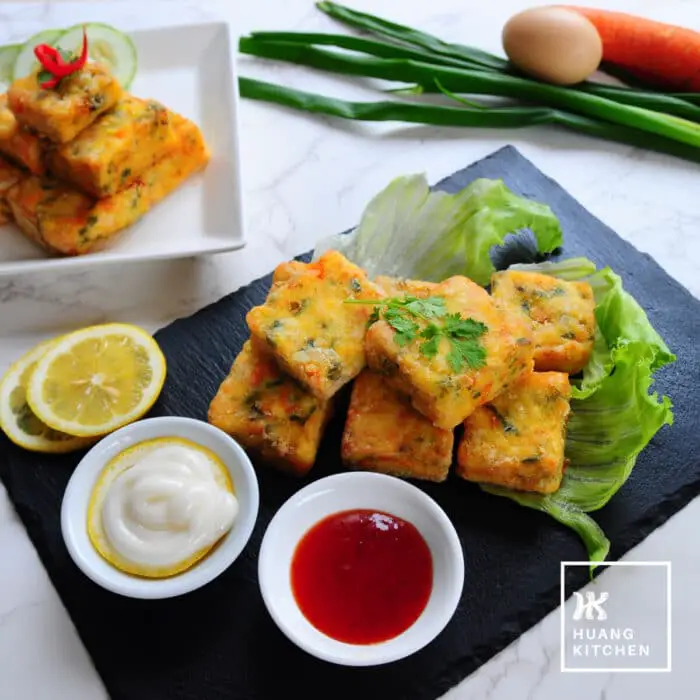 Crispy Homemade Seafood Tofu Recipe 自制海鲜豆腐 | Huang Kitchen