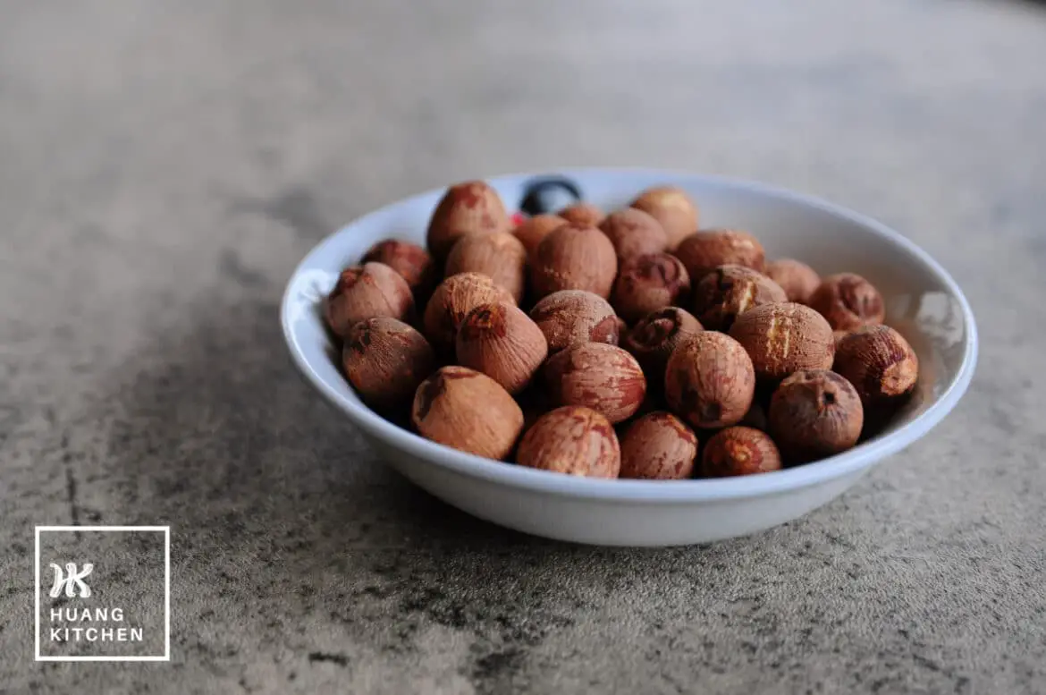 Homemade Lotus Seed Paste Recipe (Lian Rong) 自制莲蓉 | Huang Kitchen