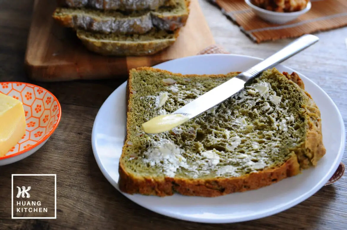 Matcha Green Tea Milk Bread (Bread Machine) 抹茶牛奶面包(面包机) - Huang Kitchen