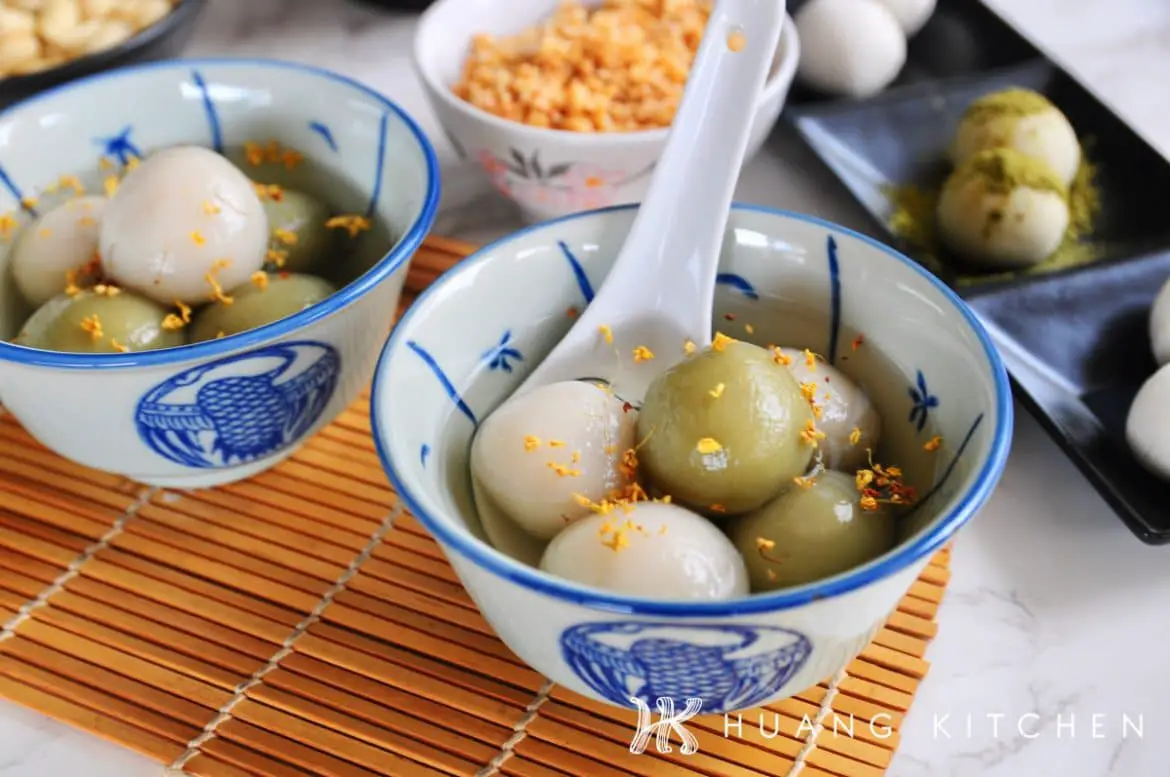 Peanut Glutinous Rice Balls Recipe (Peanut Tang Yuan) 花生汤圆 | Huang Kitchen