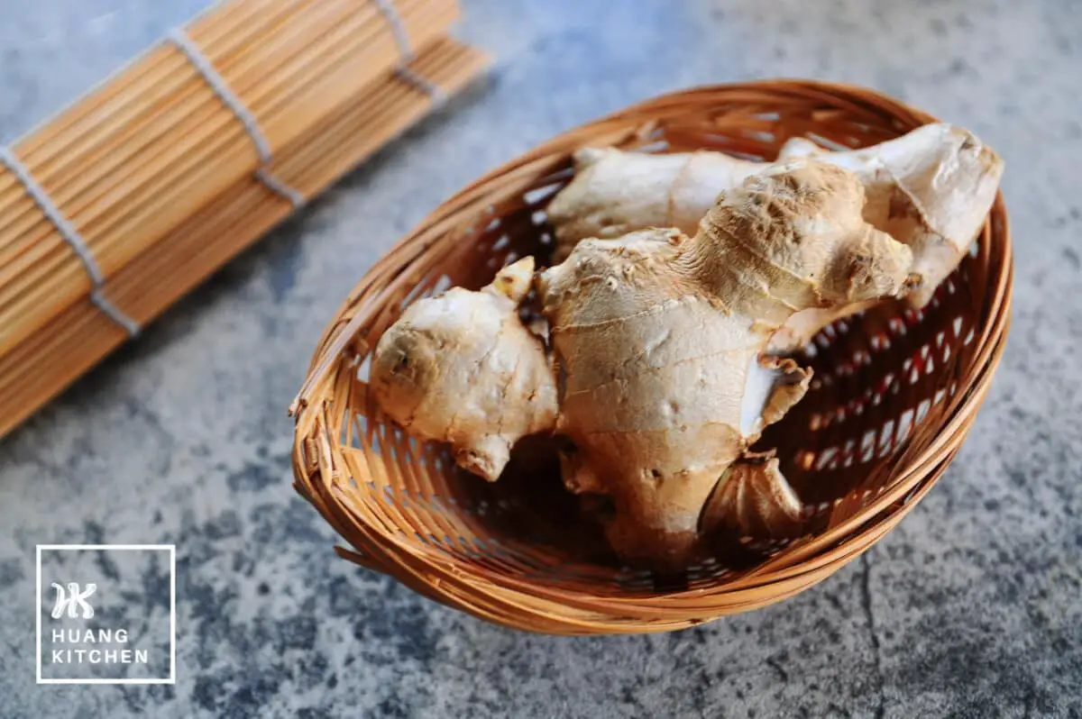 Ginger Sugar Syrup Recipe 姜汁糖浆食谱 | Huang Kitchen