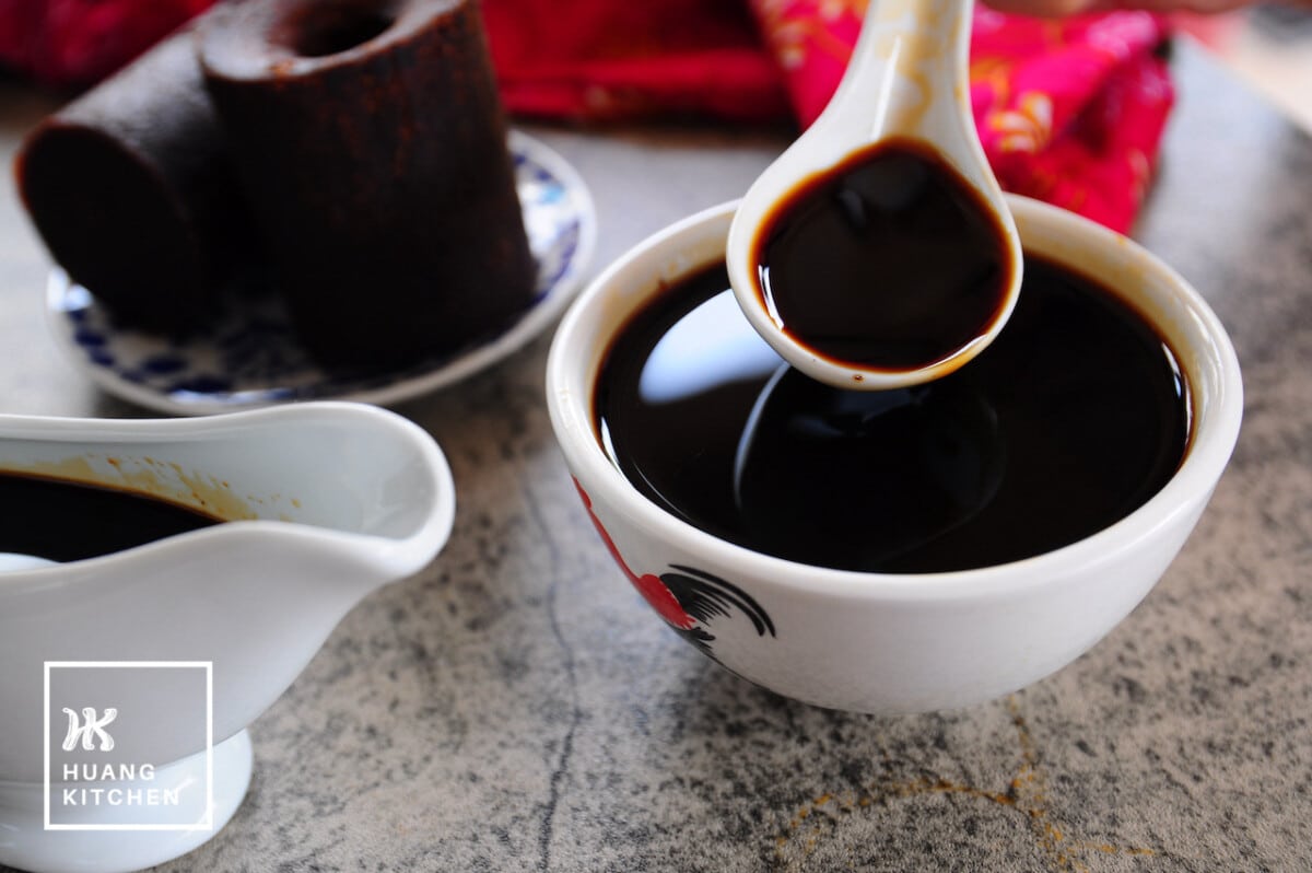 Palm Sugar Syrup (Gula Melaka Syrup) 椰糖浆 | Huang Kitchen