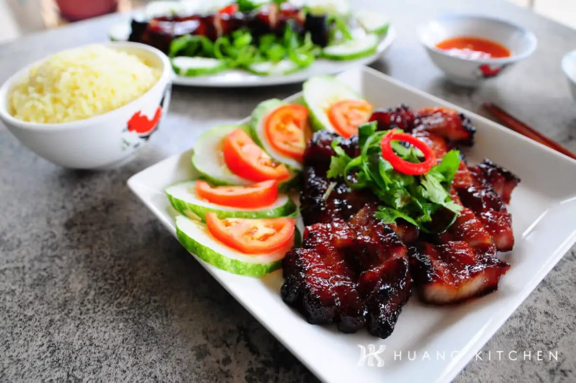 Oven Grilled Char Siew Recipe (Chinese BBQ Pork) 烤箱叉烧 | Huang Kitchen