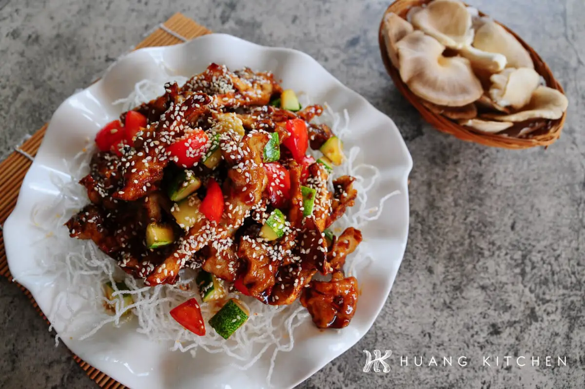 Oven Grilled Char Siew Recipe (Chinese BBQ Pork) 烤箱叉烧 | Huang Kitchen