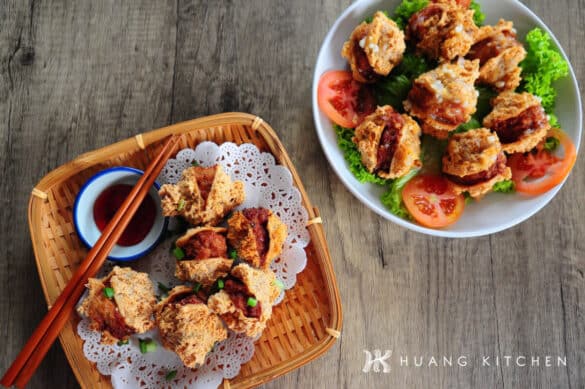 Crispy Stuffed Tofu Puffs Recipe 香脆炸酿豆腐卜 | Huang Kitchen
