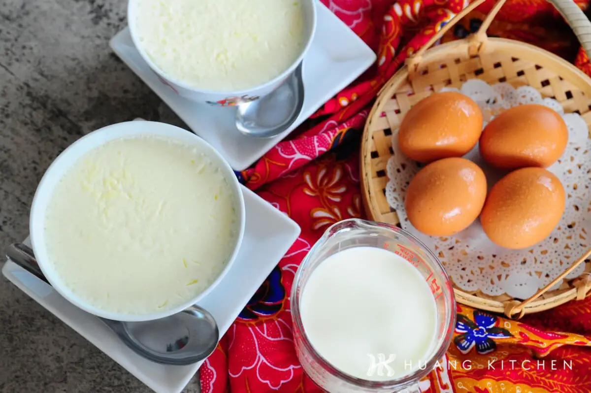 Double Skin Milk Pudding Recipe 双皮奶布丁 | Huang Kitchen