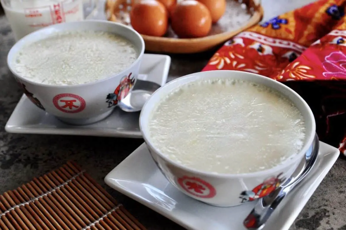 Double Skin Milk Pudding Recipe 双皮奶布丁 | Huang Kitchen