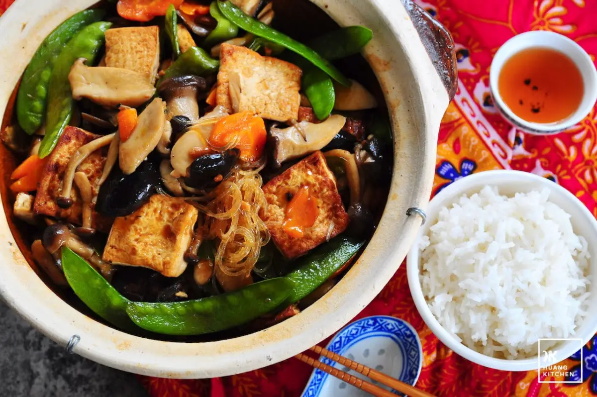 Claypot Tofu With Mushrooms and Glass Noodles Recipe | Huang Kitchen