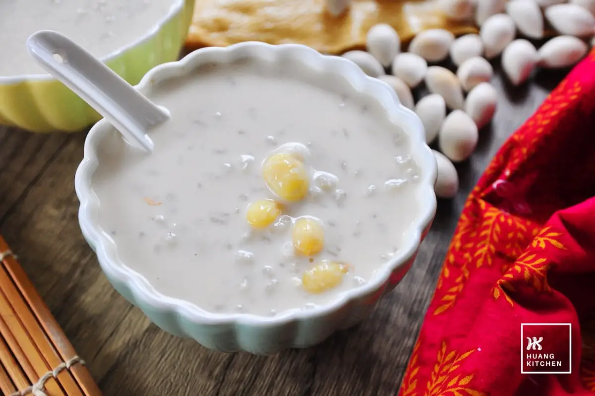 Gingko Barley Beancurd Sweet Soup 薏米腐竹 | Huang Kitchen