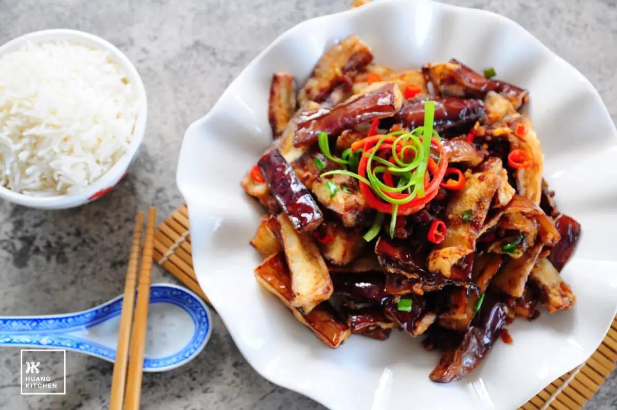 Deep Fried Crispy Eggplant Recipe 油炸茄子食谱 | Huang Kitchen